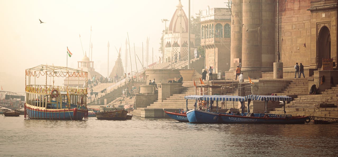 Temples in Varanasi: A Traveller’s Guide to the Must-See Varanasi ...